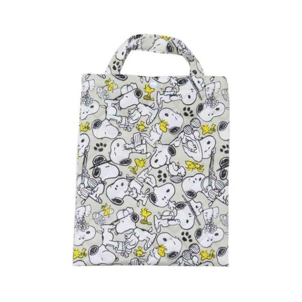 おしゃれでかわいいスマホケース＆iPhoneケース大人気[PEANUTS/SNOOPY]のキュートな学童雑貨シリーズこちらは便利な[キルトマルチケース]クッション性があるのでPCやタブレットも収納できますランドセルにちょうどいいサイズ便利な...