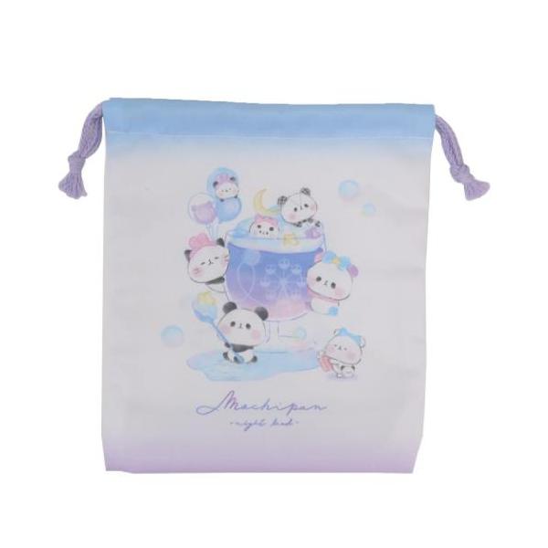 普段持ち歩く日用雑貨もお気に入りでそろえよう入学 新学期にぴったりのキュートなランチ雑貨シリーズこちらはかわいい[マチ付き巾着袋]しわになりくくアイロンもらくらくです。底にマチが7cm付いているのでおにぎりを入れたり歯ブラシセットを入れたり...