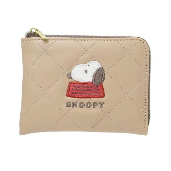毎日使うものだからこそこだわりを 大人可愛い女性向け雑貨大人気[PEANUTS/SNOOPY]グッズにまたまた可愛いnewアイテム登場こちらは使いやすい[L字カードケース]取り出しやすく、使いやすいL字ファスナーカードポケット6個と充実の収...