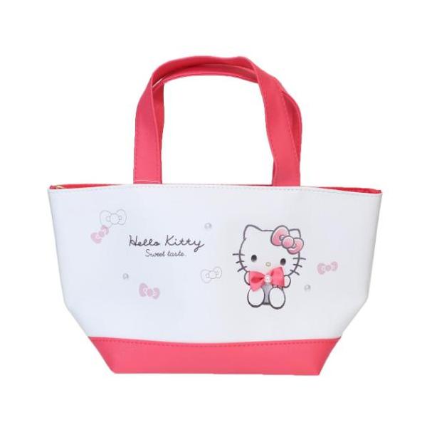 お弁当箱を持ち運ぶのに便利大人気サンリオキャラクターのランチ雑貨シリーズこちらは定番アイテム[保冷ランチバッグ]保冷部分はポーチになっていて取り外しができてとっても便利上部がファスナーで留められて、内側がアルミ構造になっているので保冷力バッ...