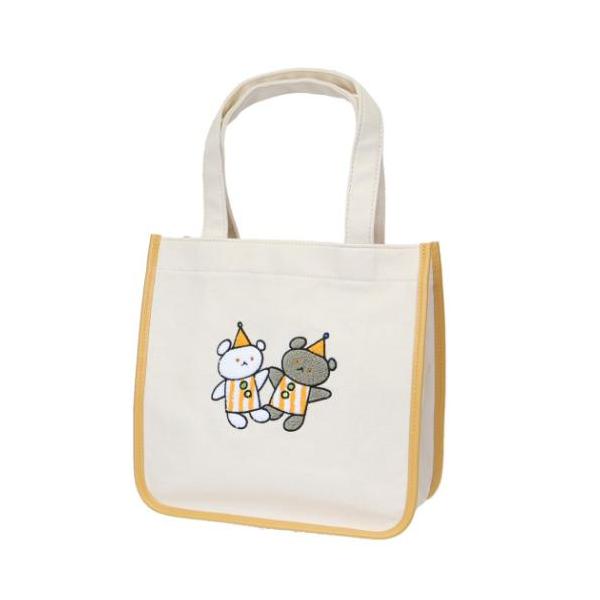 通勤 通学に大活躍世代をこえて圧倒的支持を受けるロングセラー絵本[こぐまちゃんえほん]グッズにまたまた可愛いnewアイテム登場こちらは使いやすく便利な[ミニトートバッグ]ペットボトルや小物入れたり、サブバッグなどいろいろ使えるサイズですマグ...