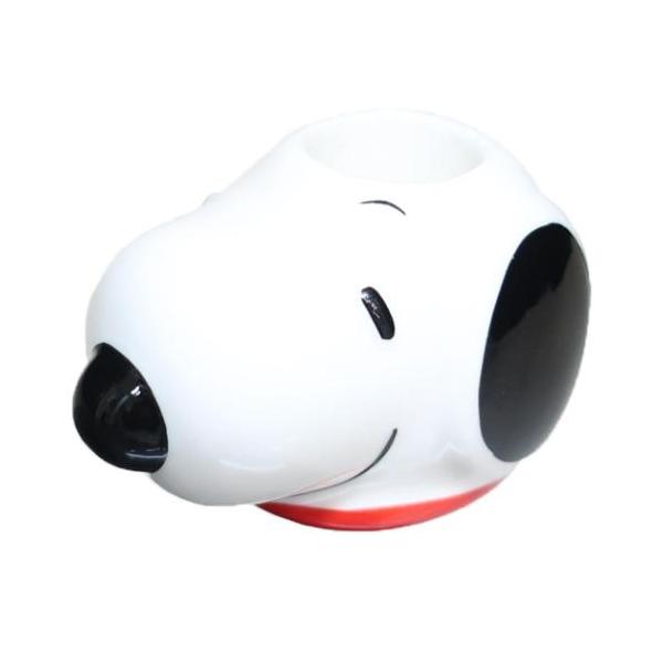 生活雑貨 おしゃれ 歯ブラシ 歯磨き 日用雑貨大人気PEANUTS/SNOOPYグッズにまたまた可愛いnewアイテム登場こちらは歯ブラシ1本がスッキリ収納できる[立体歯ブラシスタンド]立てて乾かせるから衛生的歯ブラシは別売りです。可愛い洗面...