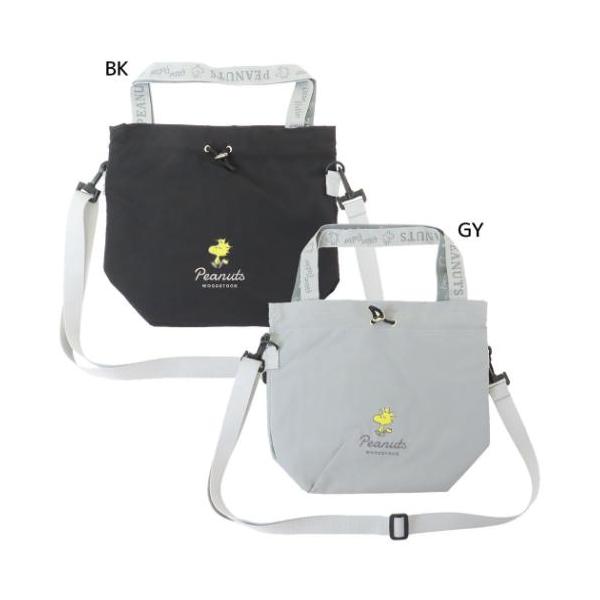 大人女子にぴったり お気に入りの鞄やお財布が充実大人気PEANUTS/SNOOPYグッズにまたまた可愛いnewアイテム登場こちらは立体感が可愛い[巾着ショルダーバッグ]ショルダーストラップを外せば、ハンドバッグとしても使える嬉しい2WAY仕...