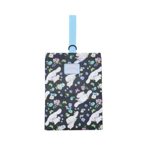 かわいい大人気サンリオキャラクターズのスクール雑貨シリーズこちらは小学生の定番アイテム[シューズバッグ]体育館シューズや上履き入れにぴったり他にもいろいろなアイテムがあるのでぜひお気に入りを揃えてみてくださいサイズ：約220x290x80m...