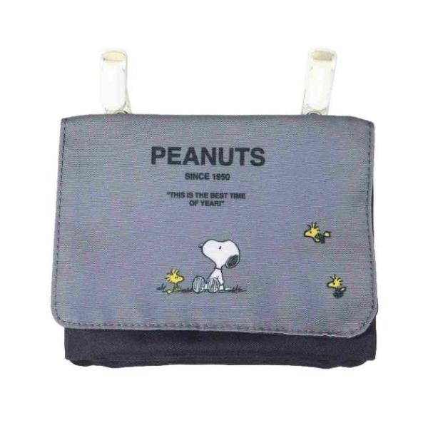 おしゃれ大人気[PEANUTS/SNOOPY]から入学 新学期にぴったりなスクール雑貨シリーズ登場こちらはポケットがない服でもポケット代わりに使える[クリップポーチ]クリップ付きだからスカートやズボン、カバン等にカンタンに取り付け可能ハンカ...