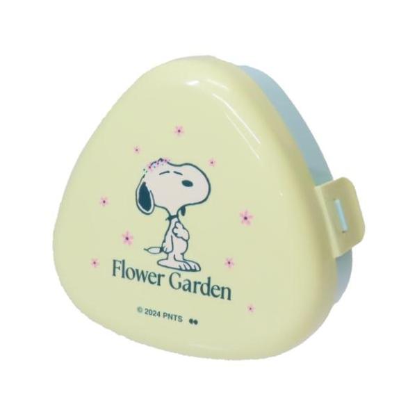 弁当 おしゃれ 生活雑貨　仕事 一人暮らし 通勤 通学大人気PEANUTS/SNOOPYのランチ雑貨シリーズこちらはシンプルで使いやすい[おにぎりケース]おかずと一緒でもおにぎりのみでも使用できます。スヌーピーのいろいろなランチ雑貨あるので...