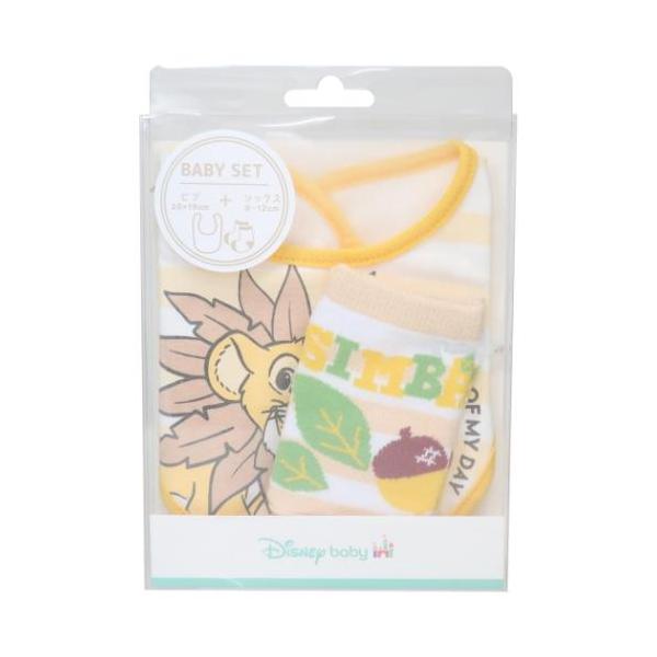 ベビー用品大人気ディズニーキャラクターのベビーグッズシリーズこちらはかわいい[ビブ＆ソックスセット]出産祝いなどのギフトにもぴったりデザインいろいろあるのでお気に入りをみつけてくださいサイズ：（ビブ）約19x28cm/（ソックス）約9-12...