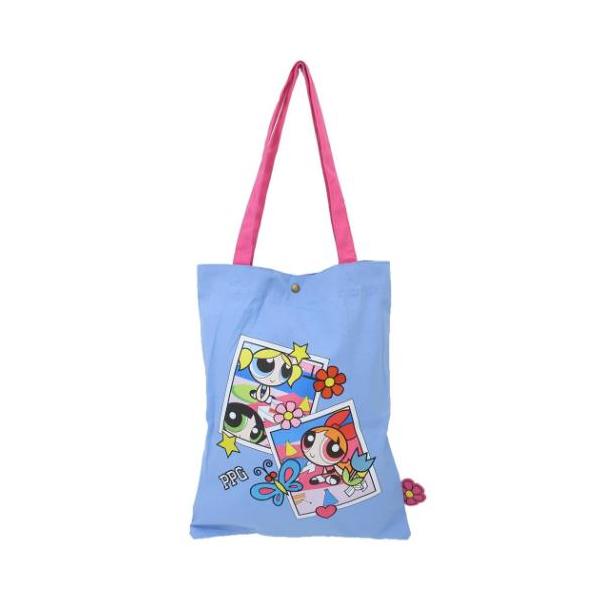通勤 通学に大活躍スーパーパワーを持ったブロッサム バブルス バターカップの3人娘が大活躍する[POWER PUFF GIRLS]グッズにまたまた可愛いnewアイテム登場こちらは収納力抜群な[トートバッグ]A4サイズのノートやペットボトルな...