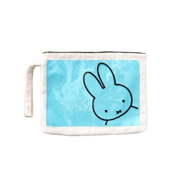 アウドドアを楽しく便利にディックブルーナの人気絵本[miffy/ミッフィーちゃん]グッズにまたまた可愛いnewアイテム登場ミッフィーがプリントされたカラフルなポケットがとっても可愛い！「P-BAG」シリーズです。メイク用品をまとめたり、文房...