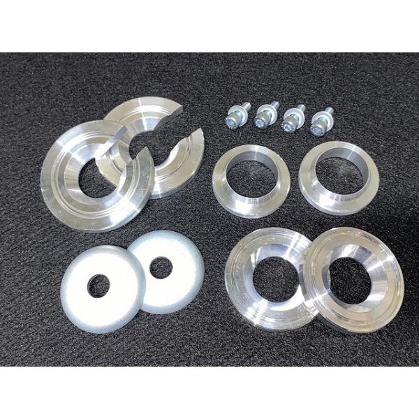 ■品名リア・メンバースペーサー ■メーカートヨタ / TOYOTA■適合車種ソアラ■適合型式JZZ30■コードNo.IFAA02003■定価(税抜)￥19,200■備考アルミ製、8個セット●この商品はメーカー取り寄せ品となります。購入前の納...