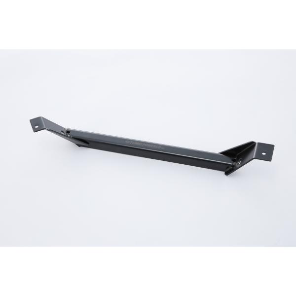 ■品名FLOOR SUPPORT BARフロア・サポートバー■メーカーニッサン / NISSAN■適用VQ35DE / HR Z33 / 350Z■コードNo.671001■定価(税抜)￥13,000■備考−●この商品はメーカー取り寄せ品と...