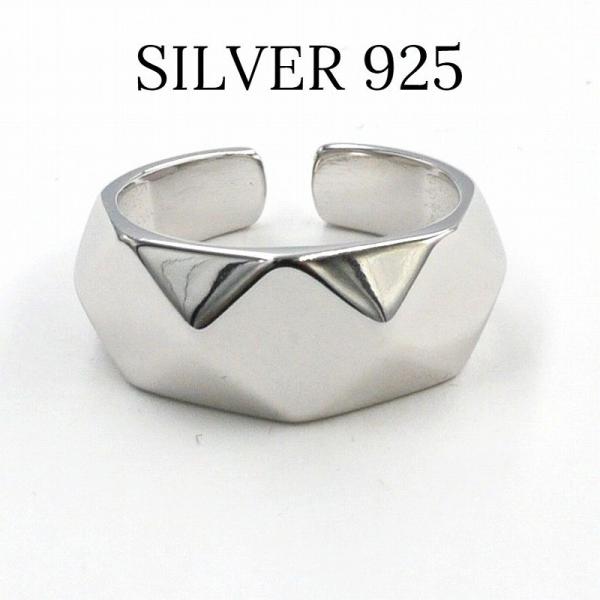 ご覧いただきありがとうございます。SILVER ９２５にロジウムコーティングを施したリングです。程よくボリューム感と幅があるので、重ねづけをせずに1つ着けるだけでもアクセントになります。オープンリングになっていますのでサイズ調整できます。材...