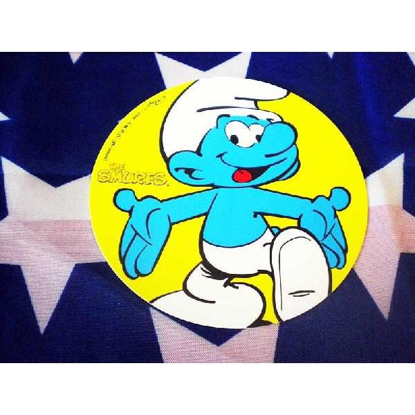 スマーフのかわいいステッカーです★今までありそうでなかったかわいいデザイン♪★詳しくは商品説明欄をご覧ください。