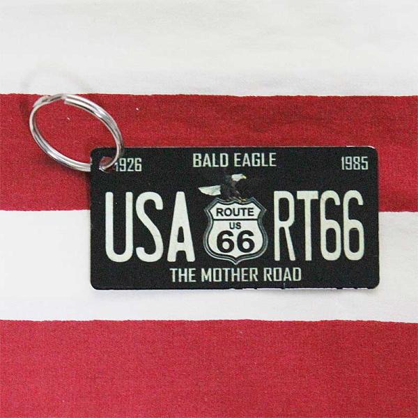 アメリカ製のルート６６のデザインのプレートタイプのアルミ製のキーホルダーです★案外とこんな小物で毎日の生活が楽しくなりませんか！？★詳しくは商品説明欄をご覧ください。ルート６６ キーホルダー BALD EAGLE アルミ製 アメリカ製 アメ...