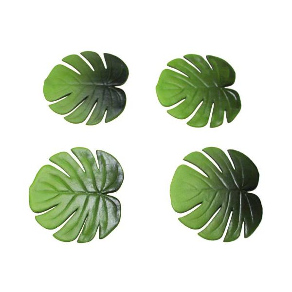 モンステラのコースター４枚セットです★葉っぱのデザインがリゾート感が「ぐっ」と演出できたり、ナチュラル感があって嬉しいですよね★ラバー素材なのでお手入れも楽ちんです♪★詳しくは商品説明欄をご覧ください。モンステラ コースター ４枚セット 0...