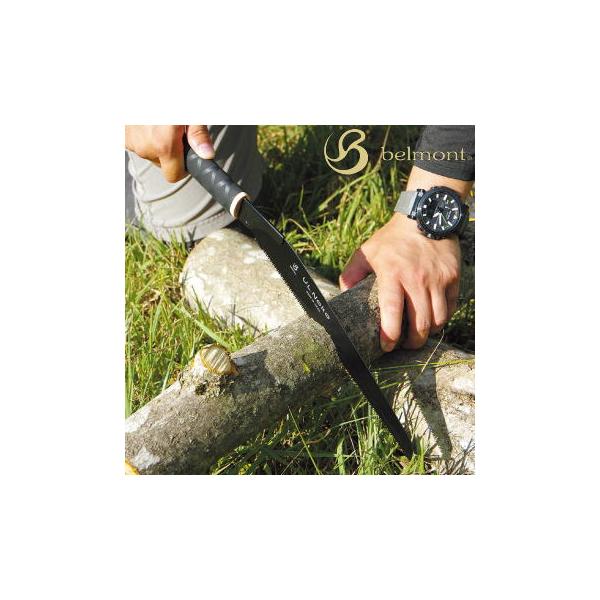 重量180g(収納ケース含む)のウルトラライト仕様の組み立て式のノコギリです。超軽量ですが刃渡りが240mmなので太い薪でも切ることができます。一般的なノコギリよりも刃の角度をつけてあるので力が入りやすく目線より高い木でも楽に作業できます。...