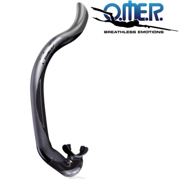 ・頭の形に沿ってナチュラルにカーブしたチューブ形状が水中での抵抗を軽減。・極力出っ張りを抑えたデザインで洞窟の中でも岩などに引っかかりにくい。・独自のスラローム形状が水面での水の浸入を抑えます。・2 種類の異なる素材。末端部分に柔らかいサー...