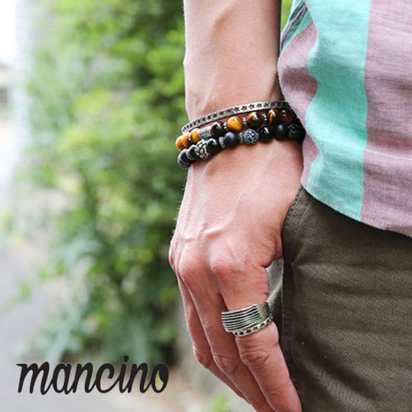 【BRAND】MANCINO / マンチーノ【MATERIAL】天然石、他【Accessory】保存袋【詳細】ご紹介するのはMANCINOのブレスレットです。PITTI UOMOで発見し、話を聞いてみるとフィレンツェ近くの工房で作るイタリア...