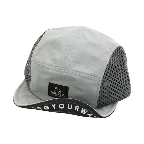 通気性、被り心地を追求したmilestone original capシリーズ。超定番モデルMSC-010。ツバ裏には『LIGHTING YOUR WAY』を刺繍で落とし込んだ。ワイヤーブリムについて / 帽子のツバにワイヤーが組み込まれて...