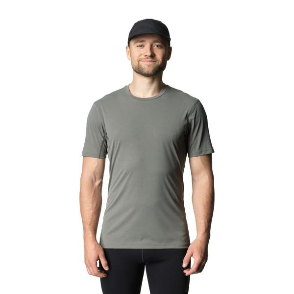 羽のように軽量で涼しく、速乾性に優れたTシャツ。ランニングやトレーニングなど、暑くなるシチュエーションで、快適性とパフォーマンスの両方を新しいレベルに引き上げます。Paceシリーズは、激しいアクティビティ用に開発されたウェアのコレクションで...