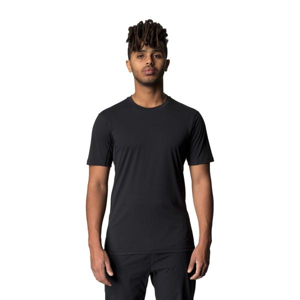 羽のように軽量で涼しく、速乾性に優れたTシャツ。ランニングやトレーニングなど、暑くなるシチュエーションで、快適性とパフォーマンスの両方を新しいレベルに引き上げます。Paceシリーズは、激しいアクティビティ用に開発されたウェアのコレクションで...