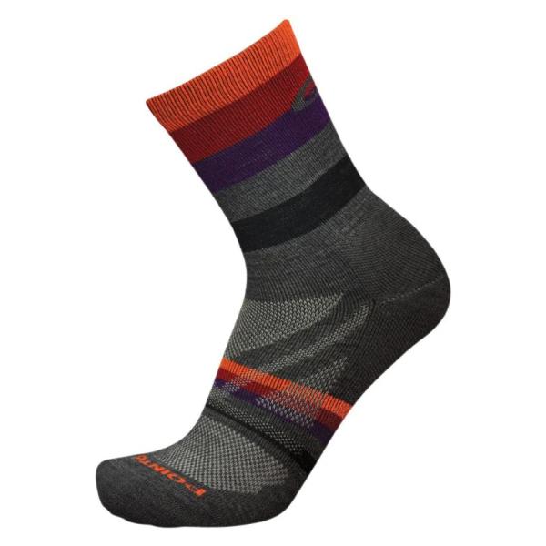 Point6の靴下、Contender III Ultra Light 3/4 Crewです。