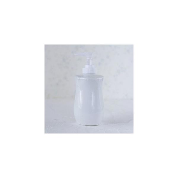 『商品情報』高さ：約16cm底：約5.1cm×約5.5cm最大幅：約6.3cm容量：約220ml【注意事項・お取り扱い】上下に強く振ると、ノズル部分のバネの音がしますが、不良品ではございません。画像はあくまでも参考となり、写真ではホワイトレ...