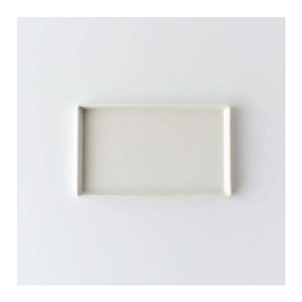 『商品情報』縦：最大約12.0cm横：最大約19.5cm高さ：約1.6cm『注意事項』サイズ感を必ずご確認ください。画像はあくまでも参考となり、写真ではホワイトレベルを現物同様に写すことができません。PC、携帯の画面によっても実際のカラーと...