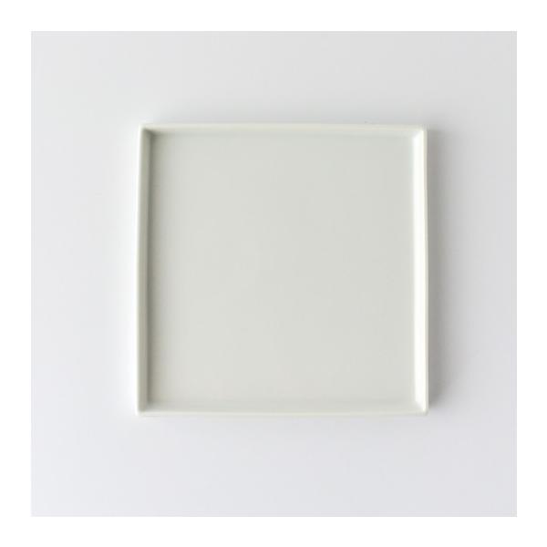 『商品情報』縦：約19.6cm横：約19.6cm高さ：約1.6cm『注意事項』画像はあくまでも参考となり、写真ではホワイトレベルを現物同様に写すことができません。PC、携帯の画面によっても実際のカラーとの誤差が生じますのでご了承ください。ポ...