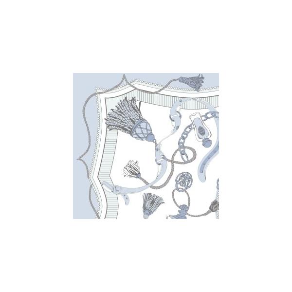 『商品情報』カラー：ブルー規格：A3印刷範囲：縦26cm×横40cm推奨焼成温度：800度タッセルの大きさ：約0.5cm〜約5.3cm『商品紹介』タッセル、パフュームボトル、フェザー、鍵、蝶を、チェーン、皮のストラップやロープで紡いだり絡ま...