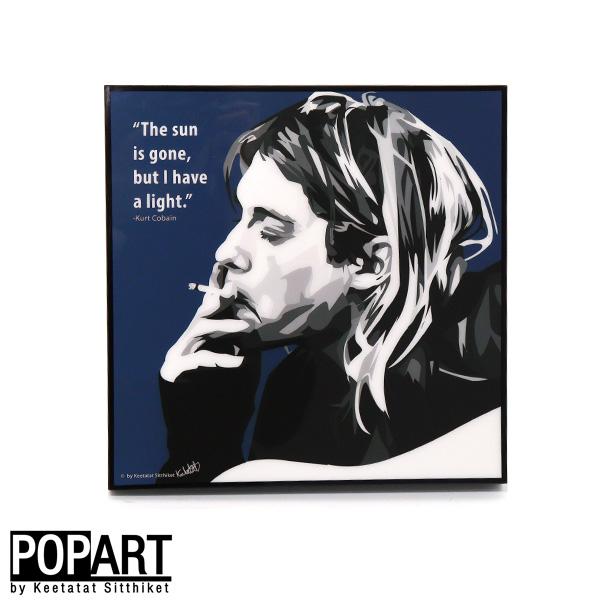 -KURT COBAIN SMOKING-お部屋をお洒落な空間へと演出してくれるアートフレーム。木製のパネルに表面がアクリルカバーの処理がされており、光沢の有る美しい質感のパネルです。パネル側面はシックなマットブラックで壁面とのメリハリを強...