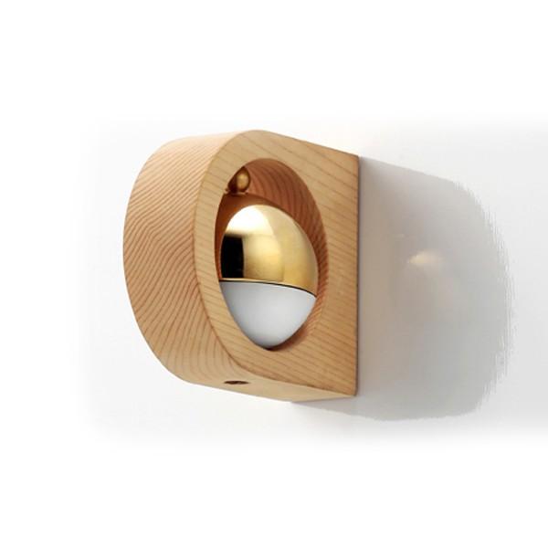 余韻が残る澄んだ音色と木のぬくもりをサイズ：W80×H72×D50素材：真鍮、メイプル、マグネット表面処理：クリア塗装付属品：鉄プレート、両面テープ、ネジmade in Japan関連ワード：もりのねメイプル 丸｜ドアベル・ドアチャイム /...