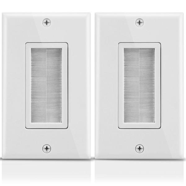 【商品名】　Fosmon (1 ギャング / 2個セット) ウォールプレート, シングルブラシ壁プレートインサート 低電圧ケーブル壁通過プレートインウォ 【商品説明】　・?M?????O?{?b?N?X???? AV ?E?H?[???v?...