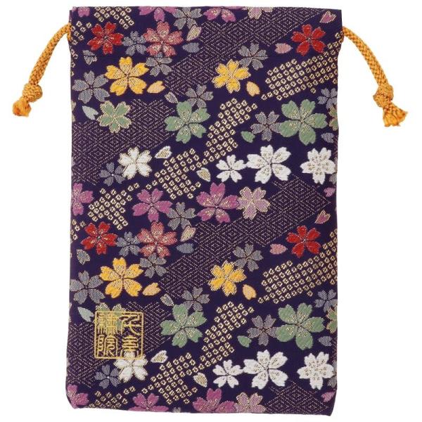 【商品名】　千糸繍院 西陣織 金襴 巾着袋（裏地付き） 紺多彩桜 中サイズ 【商品説明】　・?O?????????X???S??????h?J???{???????A?E?l??1??1?????J??d?グ???????B・?T?C?Y?...