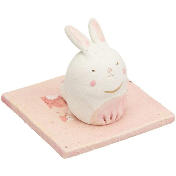 【商品名】　手作り 香立(兎) K8022 【商品説明】　・サイズ:全長4.5cm 【サイズ】　高さ : 5.40 cm　横幅 : 10.10 cm　奥行 : 11.20 cm　重量 : 110.0 g　※梱包時のサイズとなります。商品自体...