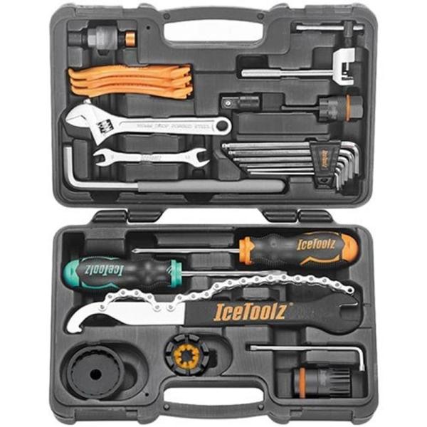 【商品名】　アイスツールズ 82F4 工具セット(16点) 152-00202 【商品説明】　 【サイズ】　高さ : 　横幅 : 　奥行 : 　重量 : 　※梱包時のサイズとなります。商品自体のサイズではございませんのでご注意ください。