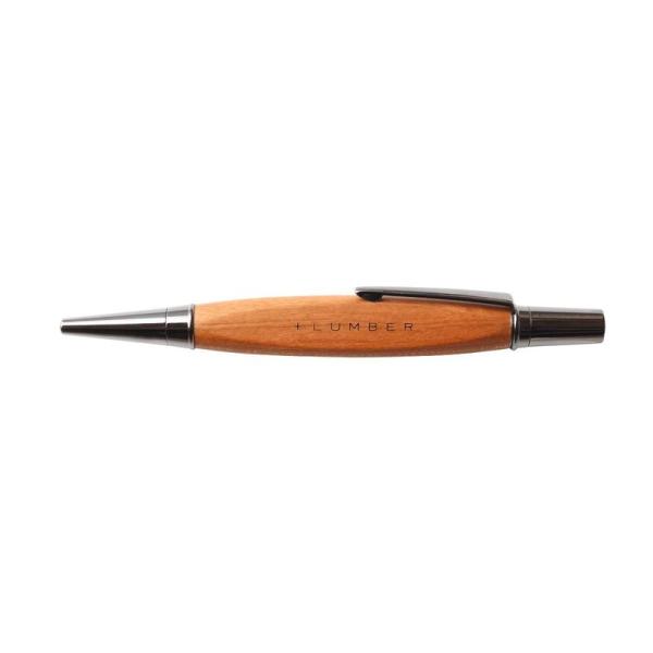 【商品名】　銘木の三角型木製ボールペン「TRIANGLE BODY BALLPOINT PEN」+LUMBER by Hacoa (チェリー) 【商品説明】　・オプション販売している替芯はノーブランド品、2本セットになります。・シャツの胸ポ...
