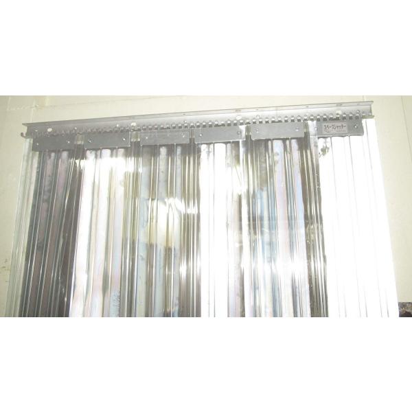 【C1型】冷蔵庫有効間口サイズ・・・663W×1850H〜644W×1850Hレール長さ990mm扉開閉時バツグンの保冷効果、冷気漏れを防ぎます。庫内の冷凍庫の霜付きも低減し、くぐり抜けもスムーズです。安価で高い費用対効果を発揮します。サイ...