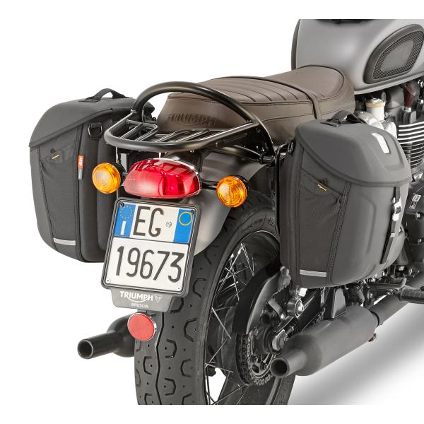 イタリア　ＧＩＶＩ社のパニアステー　MT501拡張式バッグ専用トライアンフ ビンネビル T120  に適合　
