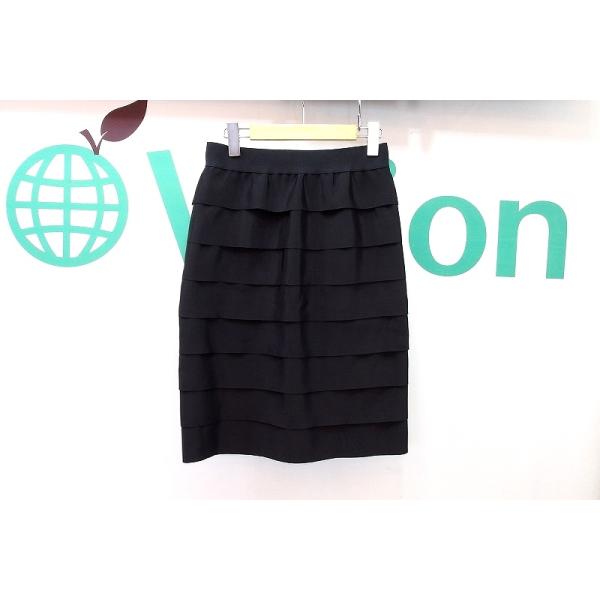 【商品名】コミアcomia　ティアードフリル スカート 【カラー】黒【サイズ】サイズ表記 ： なし（M程度）・ ウエスト32(平置) ・ 着丈59【素材】画像参照【季節の目安】通年【コンディションレベル】AAA・（美品） [全体］あまり使用...
