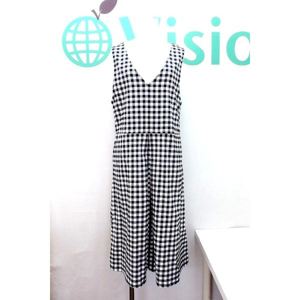 as know as アズノゥアズ【商品名】must have ギンガムチェック ミモレ丈 ノースリーブワンピース 【カラー】ダークネイビー×白【サイズ】サイズ表記 ： *・ 身幅46(平置) ・ 着丈110【素材】画像参照【季節の目安】夏...