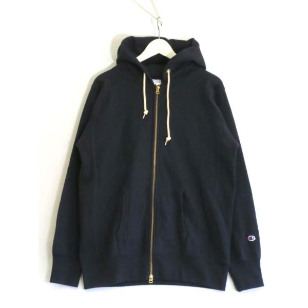 Champion チャンピオン【商品名】リバースウィーブ(R)ジップフーデットスウェットシャツ 25SS C8-Z102【カラー】濃紺【商品説明】チャンピオンを代表する製法の「REVERSE WEAVE?（リバースウィーブ?）」。「三者混」...