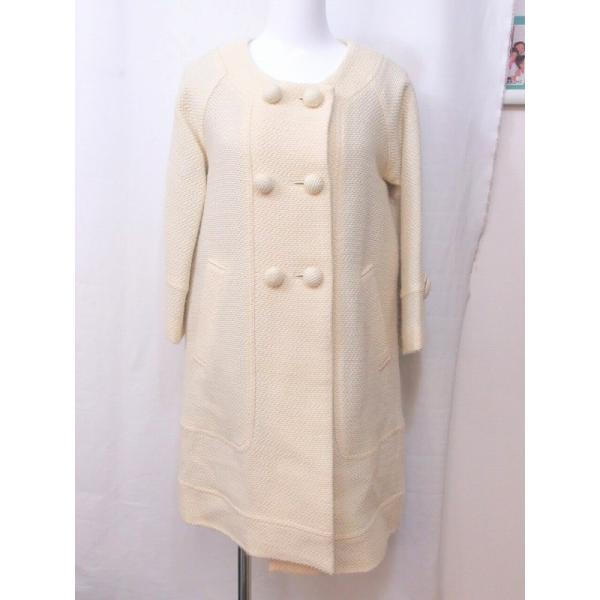 【商品名】ferix　ノーカラーコート　九分袖 【カラー】クリーム【サイズ】サイズ表記 ： F・ 身幅46 ・ ゆき丈62 ・ 着丈79【素材】ウール97％　ナイロン3％【季節の目安】冬物【コンディションレベル】AA・（良上品） [全体］使...