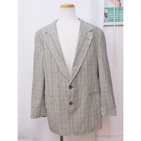 Etienne Aigner エンティエンヌ　アイグナー【商品名】ジャケット　チェック柄 【カラー】グレー【サイズ】サイズ表記 ： 52・ 肩幅46.5(平置) ・ 身幅58 ・ 袖丈64 ・ 着丈81【備考】ポケット3つ【素材】表地　ウー...