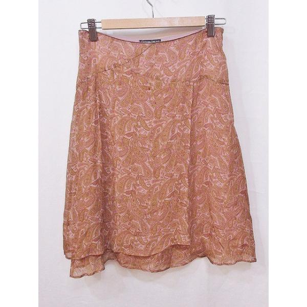 【商品名】Corinne Sarrut　膝丈スカート　裏地あり 【カラー】ピンク系【サイズ】サイズ表記 ： 36・ ウエスト(平置) ・ 着丈【素材】表地 シルク：100％  裏地 キュプラ：100％【季節の目安】通年【コンディションレベル...