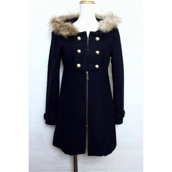 smork スモーク【商品名】ファーフード　ミドルコート 【カラー】ネイビー【サイズ】サイズ表記 ： サイズ表記無し・ 肩幅(平置)35 ・ 身幅41 ・ 袖丈58 ・ 着丈73【備考】両サイドにポケット有り。【素材】表地：ウール60％　レ...