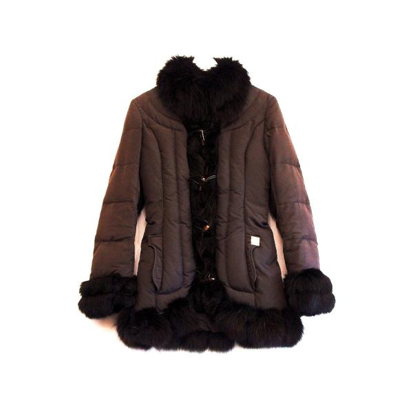 【商品名】HETREGO エトレゴ　ファー　ダウンコート 【カラー】ダークブラウン【サイズ】サイズ表記 ： ・S 肩幅(平置) ・40 身幅 ・46 袖丈 ・60 着丈 ・75【備考】両サイドにポケット有り。【素材】・ナイロン ＊他：画像参...