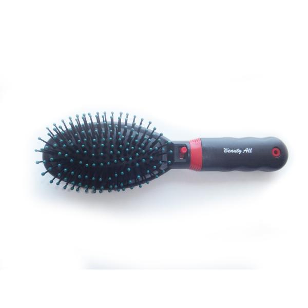 通常のブラシとしてもご使用可能です。電池を入れれば電動のヘッドブラシになります。ブラシの裏の部分はフェイスライン、首や肩こりふくらはぎなどを解すのに便利です。2段階に切り替わるのでほぐす箇所で選べます。電池付※輸入品につき、多少のスレキズ・...