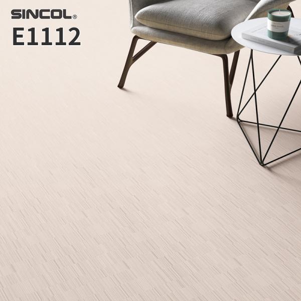 ■メーカー：シンコール ■品番：E1112■旧品番（廃盤）：E5092■タイプ名E■メーカー定価3,150円／m2　5,740円／m（税別）■規格1.8mm厚／182cm巾■板巾-■柄マッチタテ30.3cm　ヨコ30.3cmステップ柄■タイ...