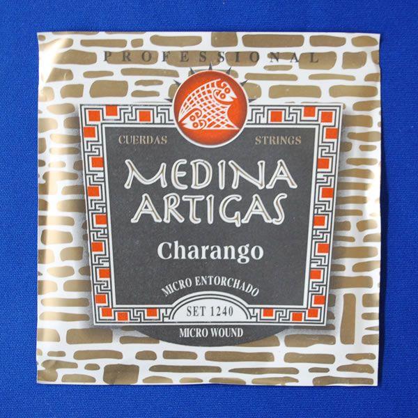 チャランゴ専用弦　【MEDINA ARTIGAS 1240】メディナ・アルティガス素材：ナイロン色：白 マイクロワウンド製造国：アルゼンチン※本場南米最大級の弦メーカー、メディナ・アルティガス※3コースの太弦はナイロン巻き弦となっております。